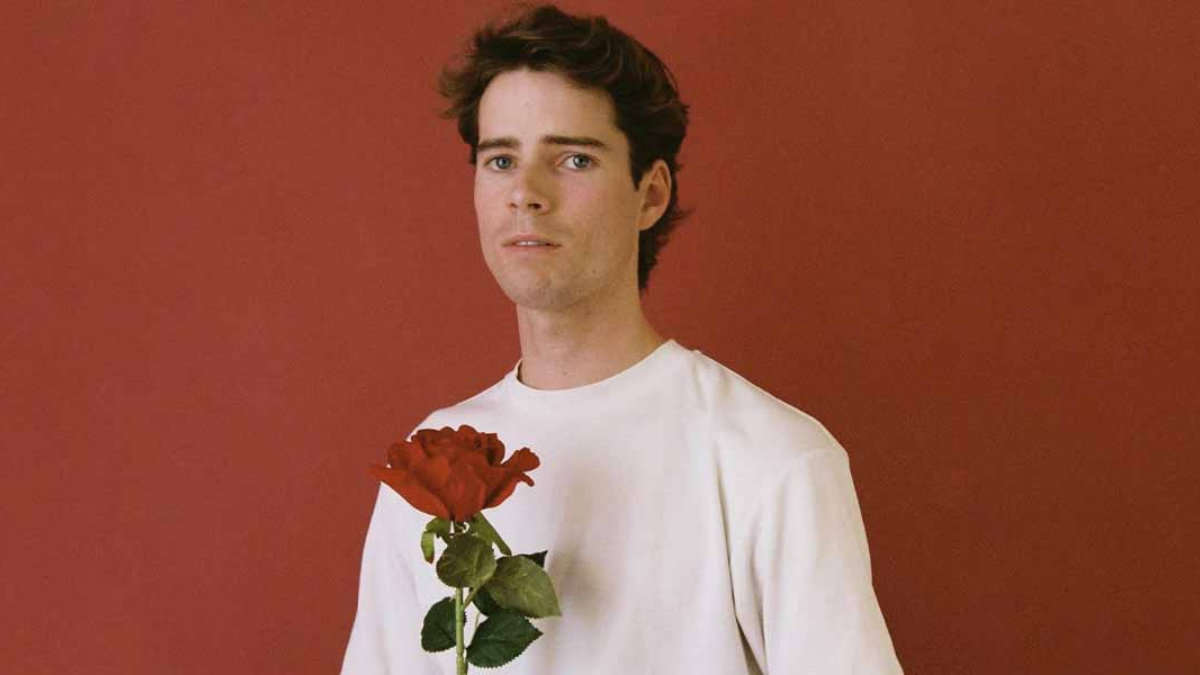 Past the Periphery of Possibility: Benjamin Quirk has a 'CRUSH' - Magazine6000